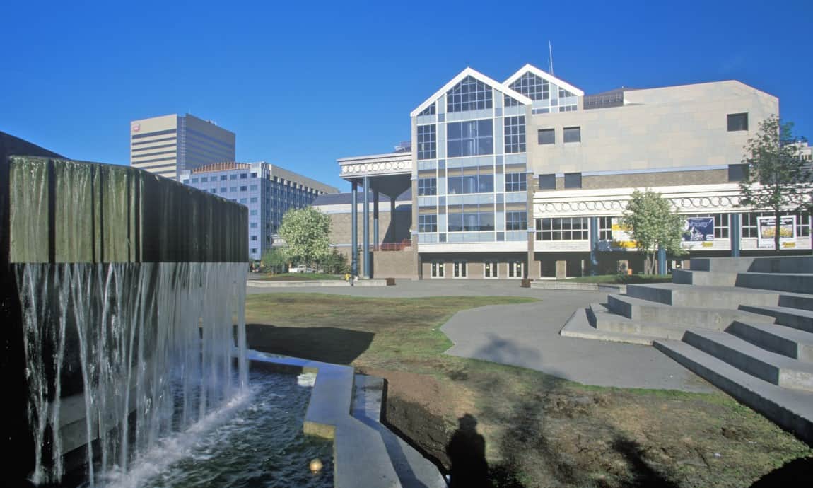 SBA Launches Portal to Begin Accepting Shuttered Venue Operators Grant ...